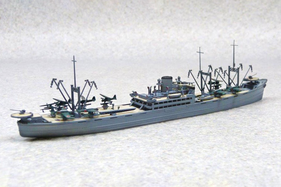 IJN Seaplane Tender Kamikawa Maru 1/700 - Aoshima | Car-model-kit.cz