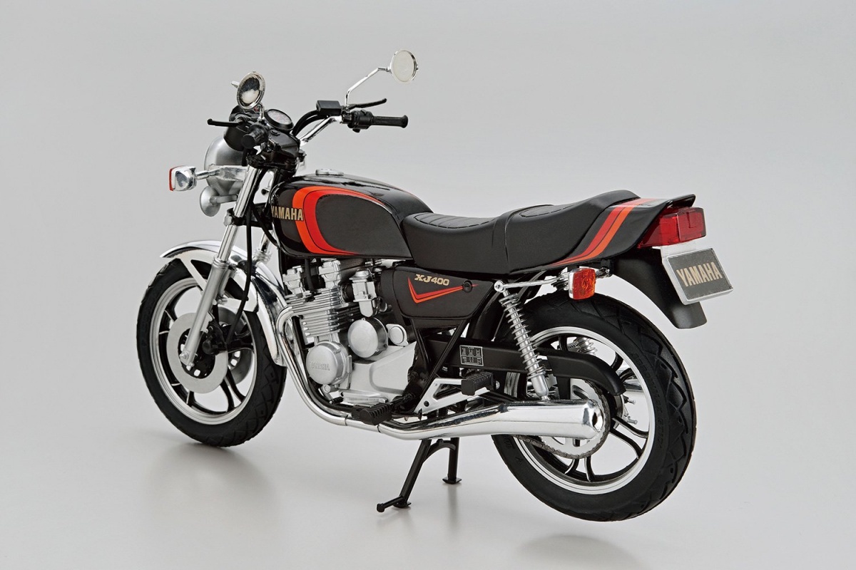 YAMAHA 4G0 XJ400 '80 1/12 - AOSHIMA | Car-model-kit.cz